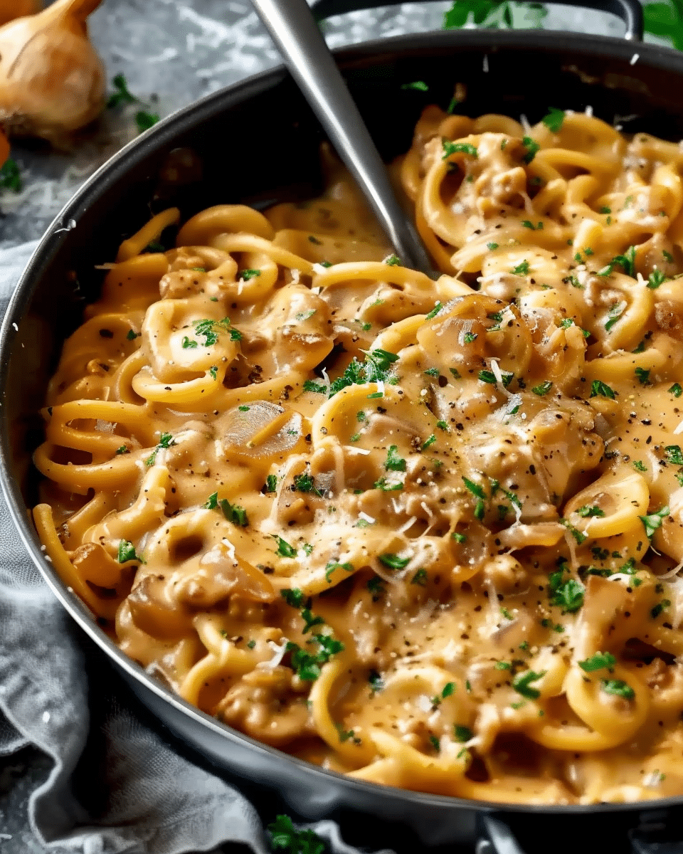 One Pot French Onion Pasta | Evelyn's Cooking